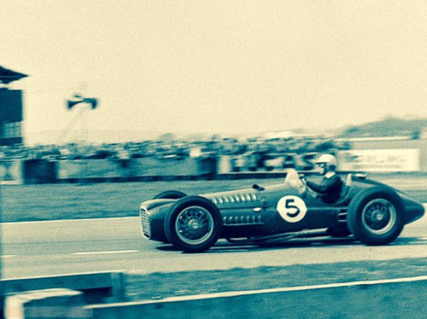 1957 : Ivor Bueb et Ron Flockhart doublent au Mans (2/2) Classic Courses