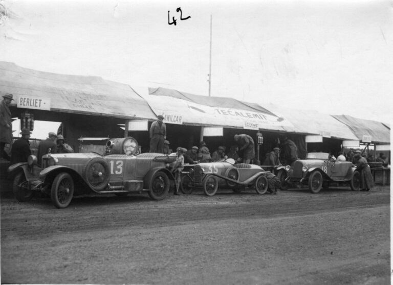 24 Heures du Mans, 100 ans de légende - Classic Courses